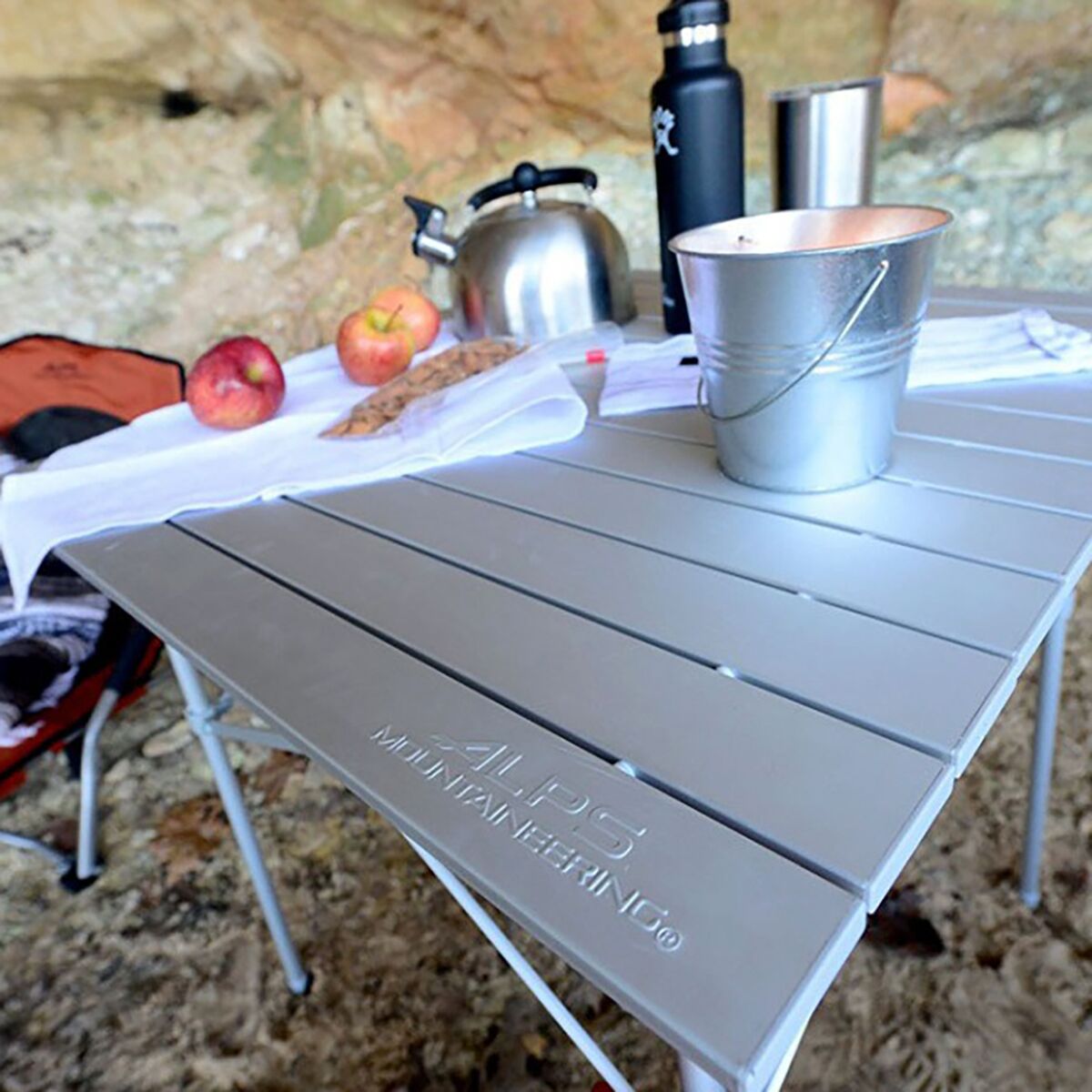 ALPS Mountaineering Camp Table - Hike & Camp