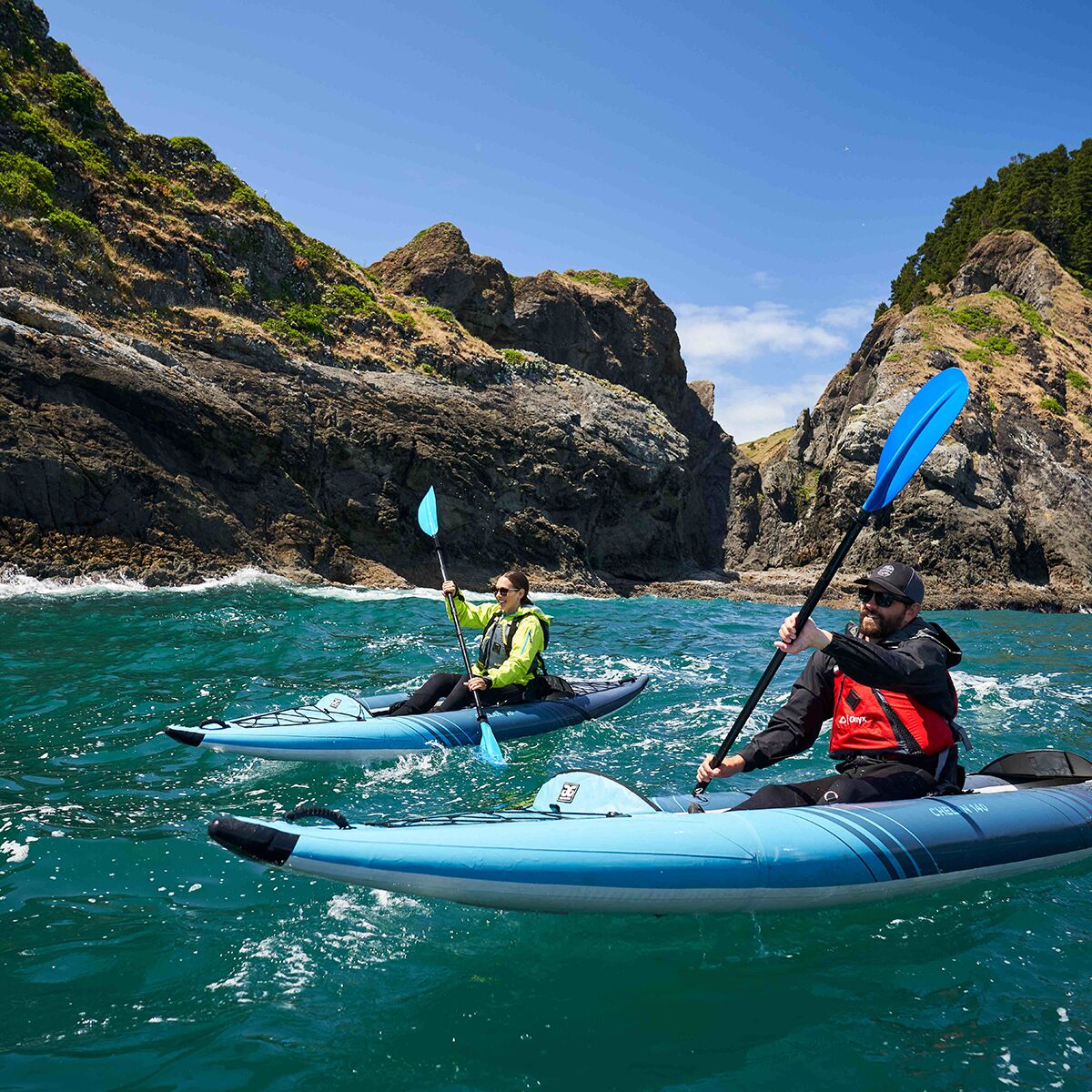 Aquaglide Chelan 140 Inflatable Kayak - Paddle