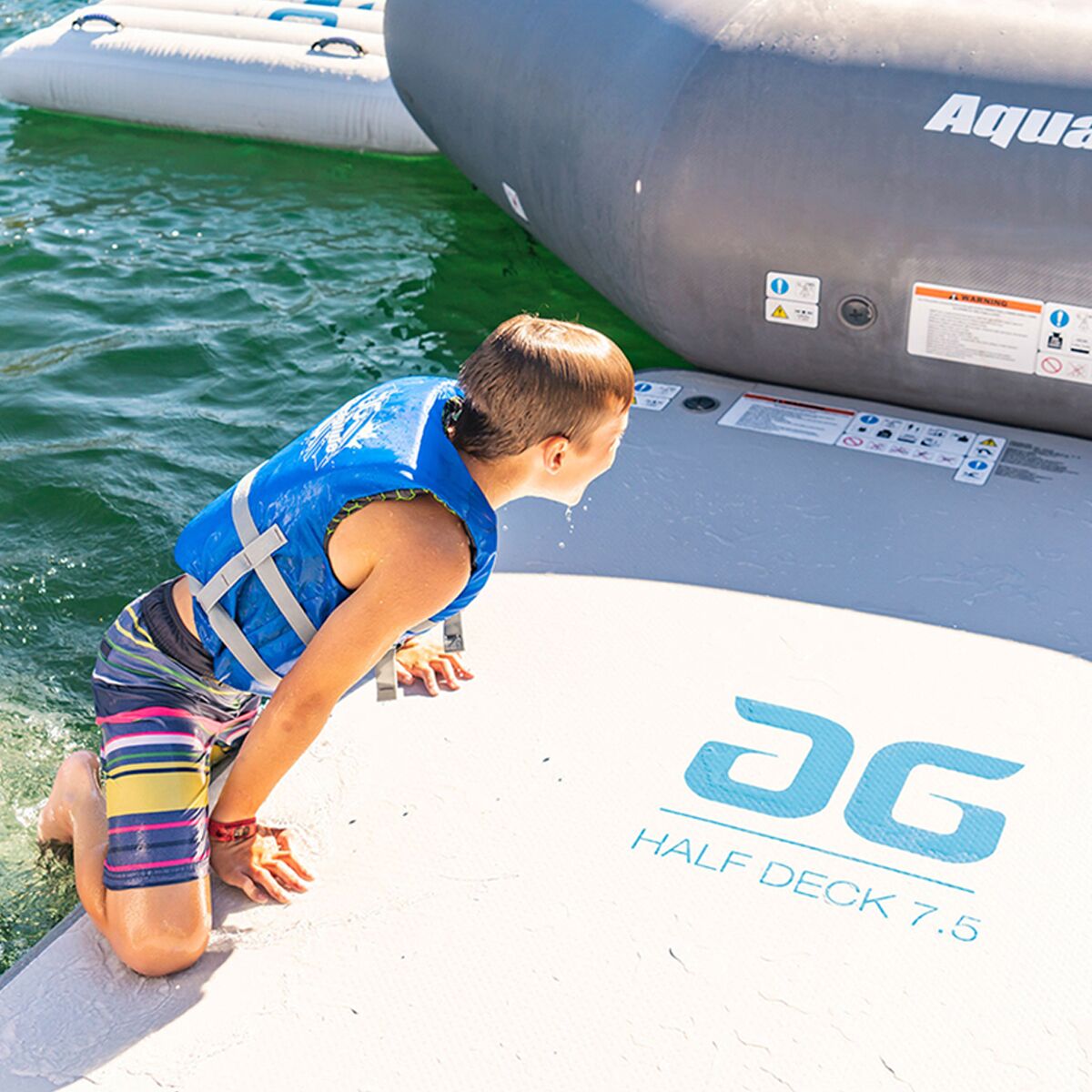 Aquaglide 7.5 Half Deck - Wake