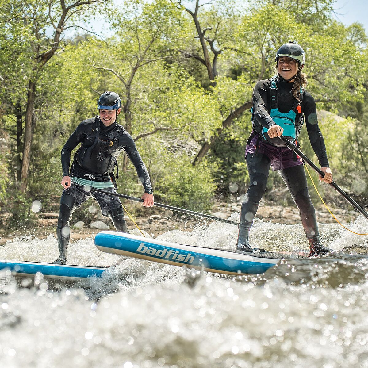 Badfish IRS Inflatable Stand-Up Paddleboard - Paddle Badfish IRS Inflatable Stand-Up Paddleboard - Paddle