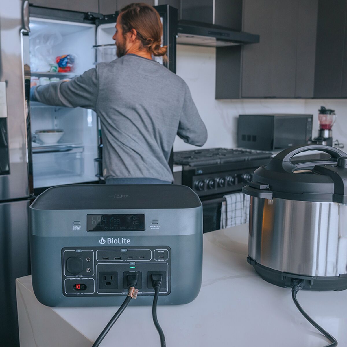 BioLite 1500 BaseCharge Power Station - Hike & Camp