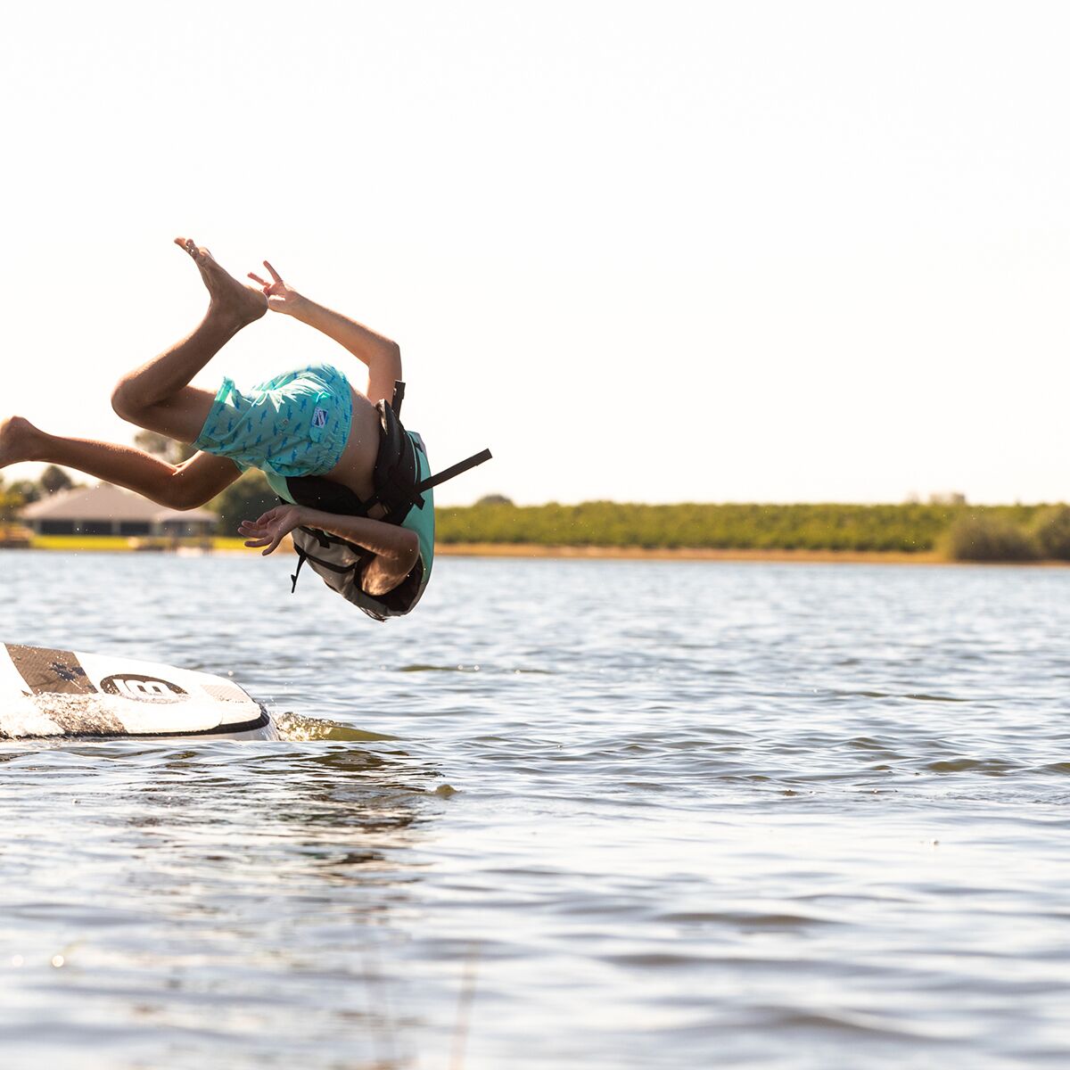 BOTE FLOW Aero Stand-Up Paddleboard - Paddle