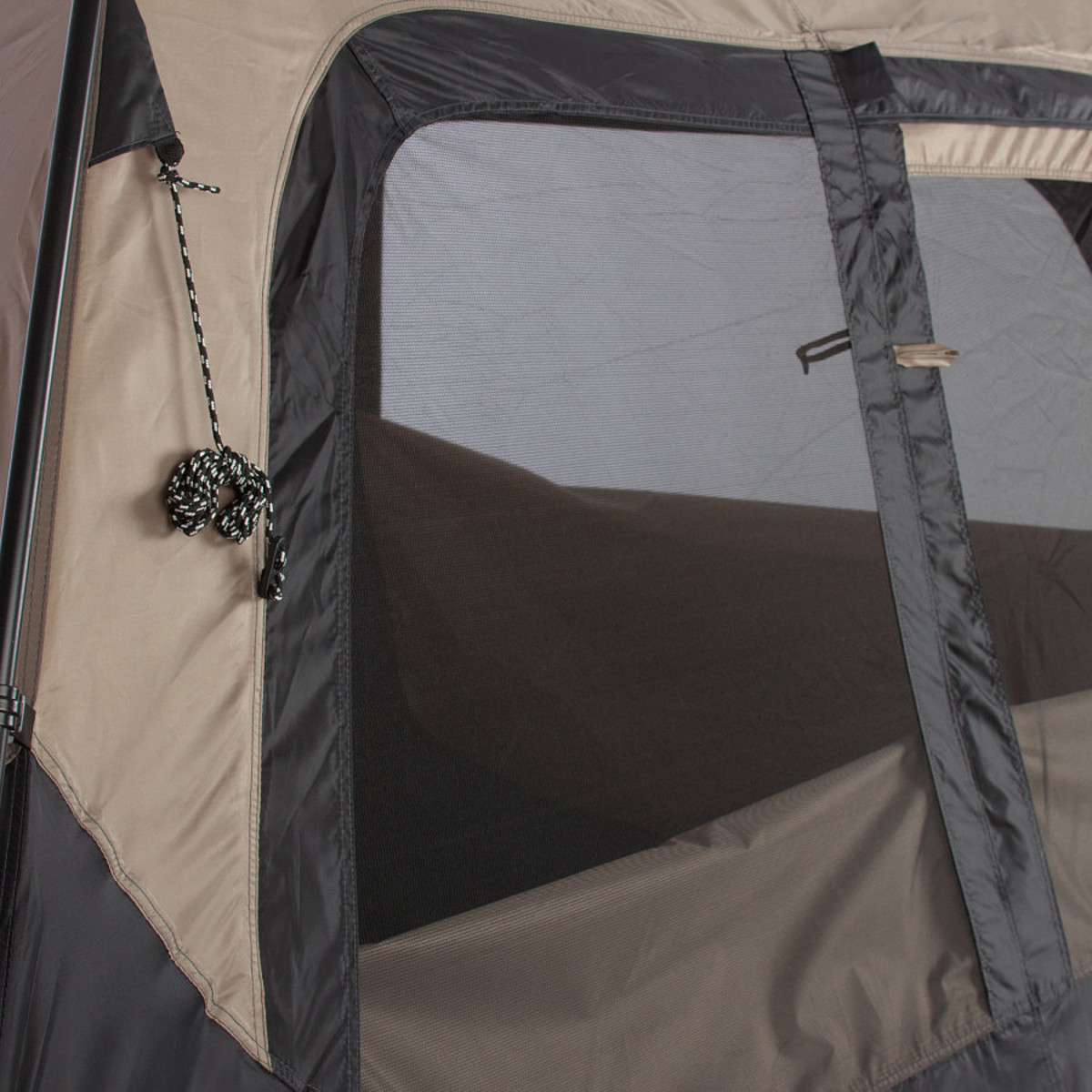 Coleman Instant Tent 6 - Hike & Camp
