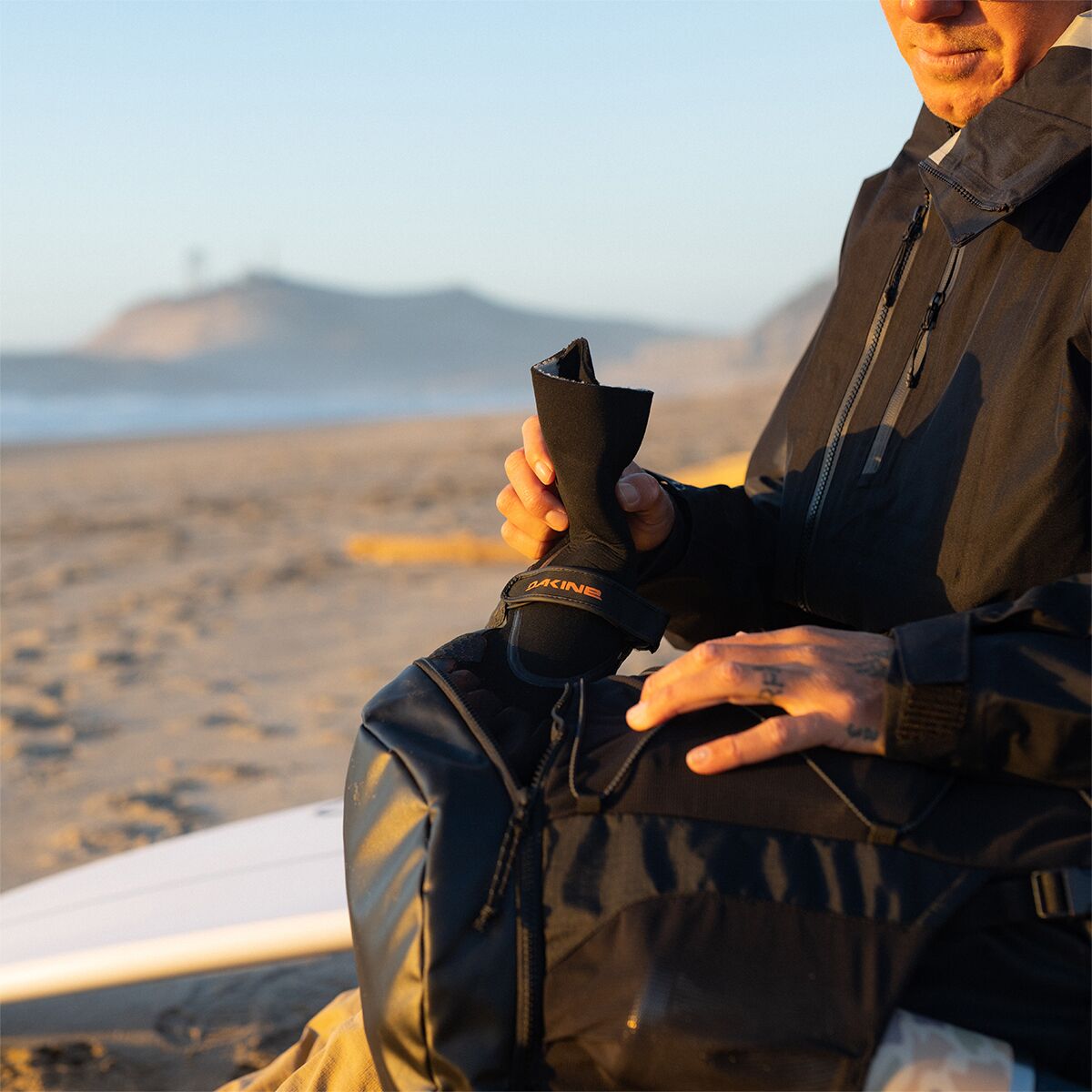 DAKINE Mission Surf Dlx Wet/Dry 40L Backpack - Surf