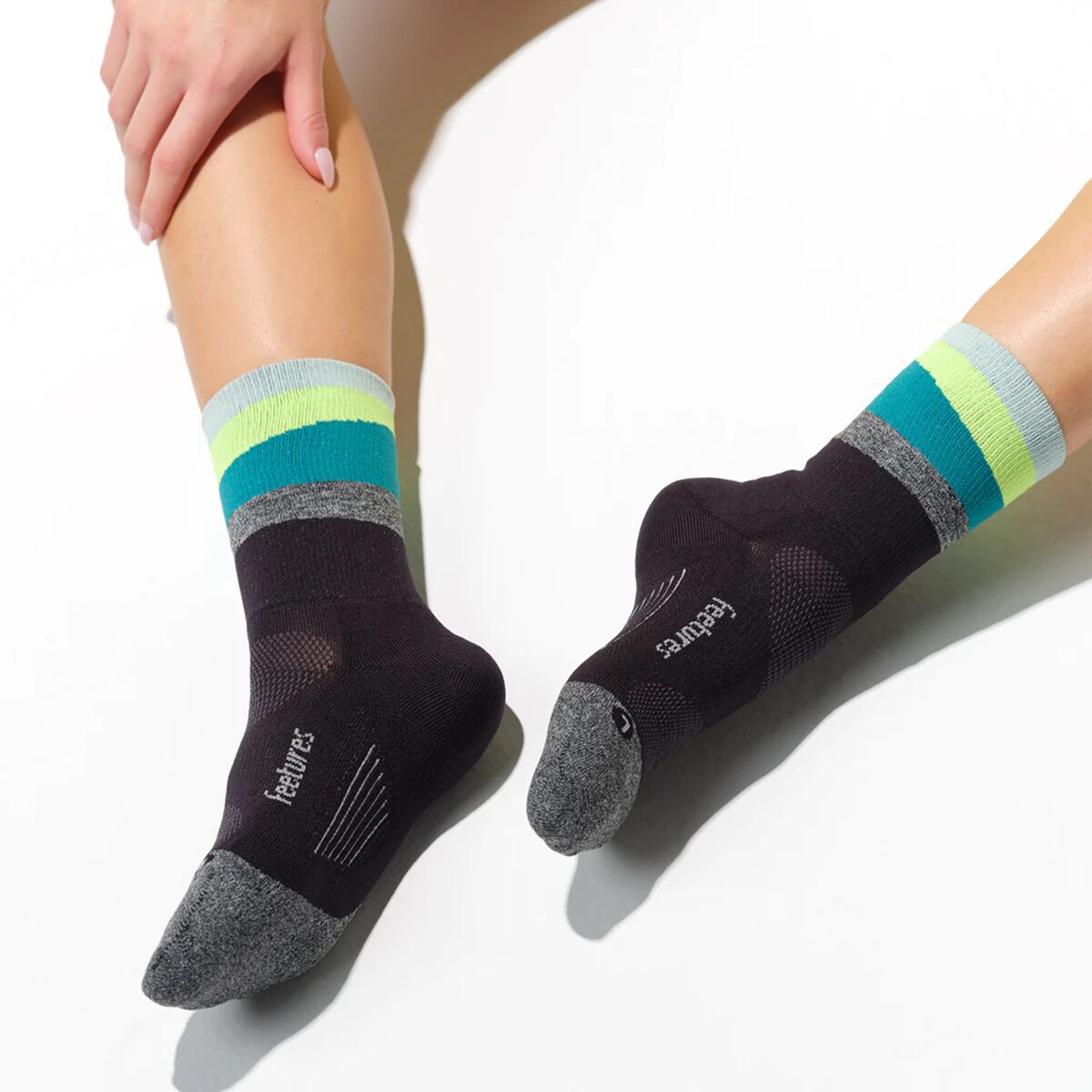 Feetures! Elite Light Cushion Crew Sock - Clothing