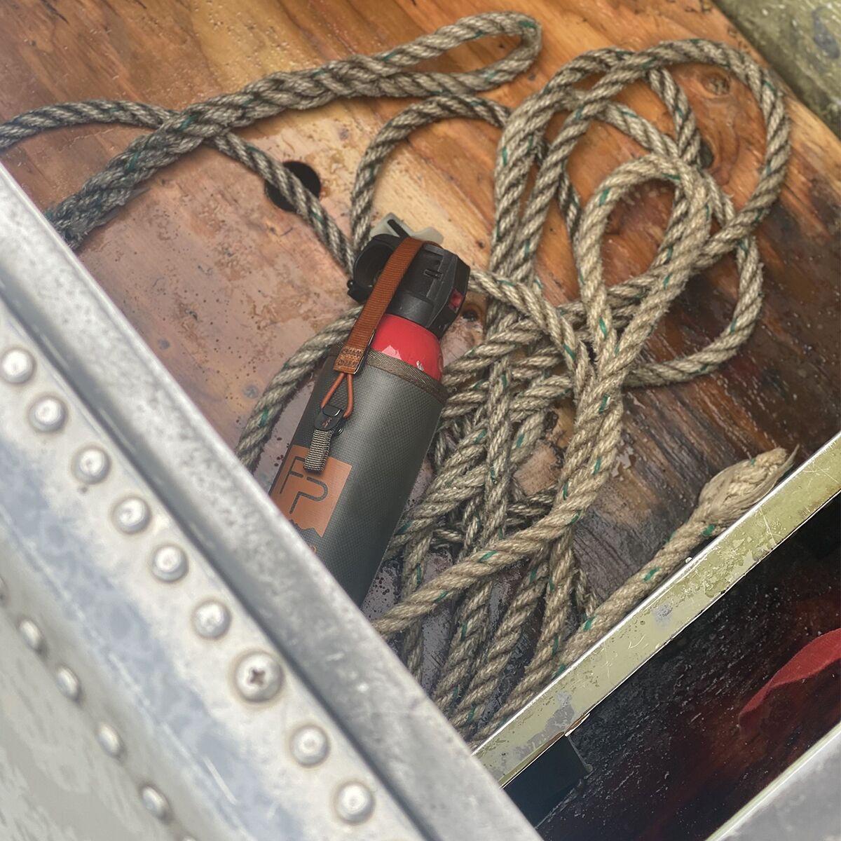 Fishpond Thunderhead Bear Spray Holder - Fishing