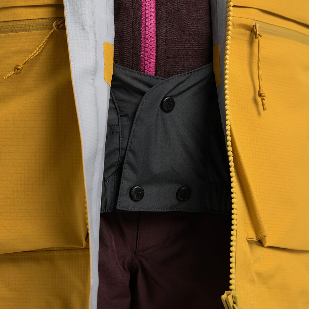 Haglofs Vassi GTX Pro Jacket - Women's - Clothing