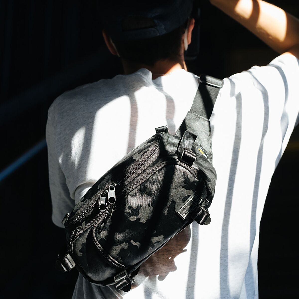 Hex Ranger Mini DSLR Sling Bag - Travel