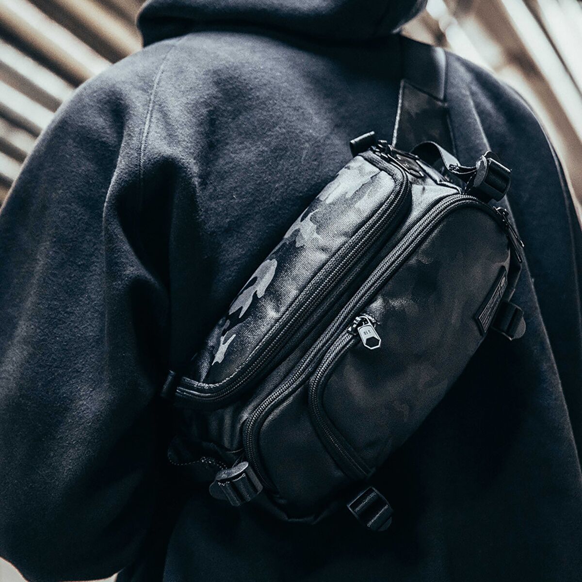 Hex Ranger Mini DSLR Sling Bag - Travel