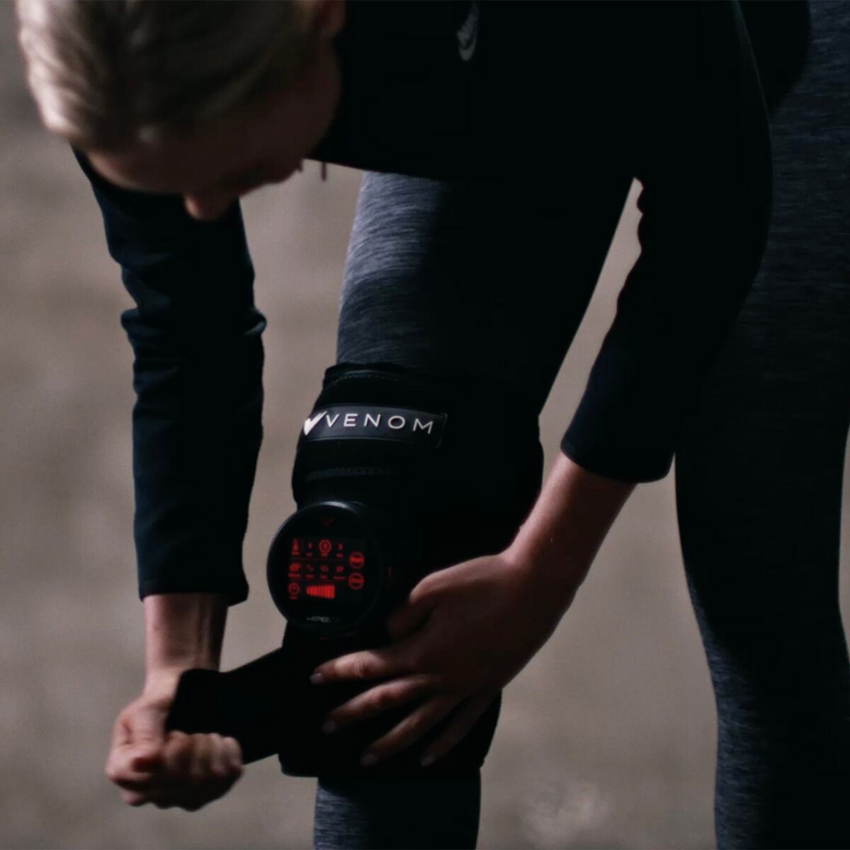 Hyperice Venom Heated Vibration Leg Wrap - Training