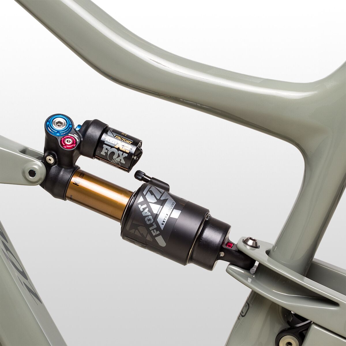 Ibis Ripmo XT Logo Carbon Wheel Mountain Bike - Bike