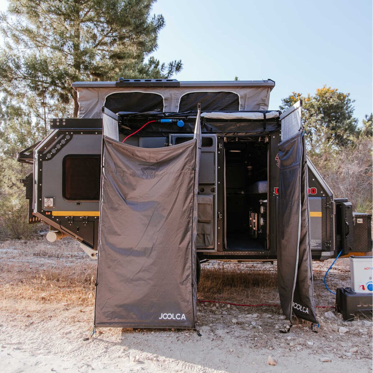 Joolca Ensuite Mounted Double - Ski