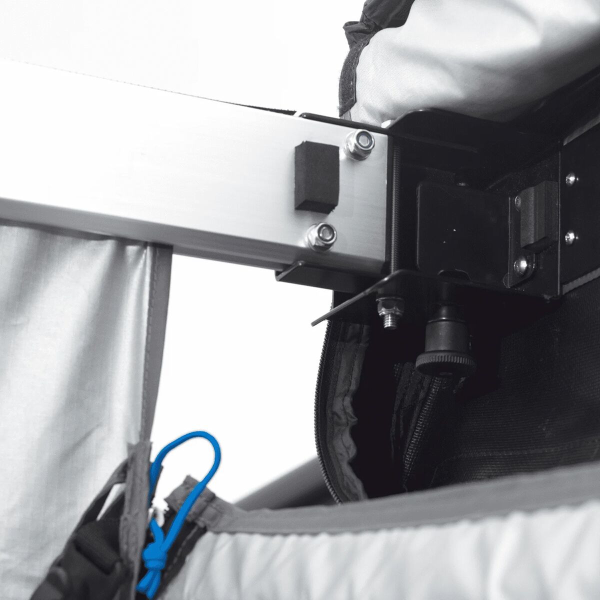 Joolca Ensuite Mounted Double - Ski