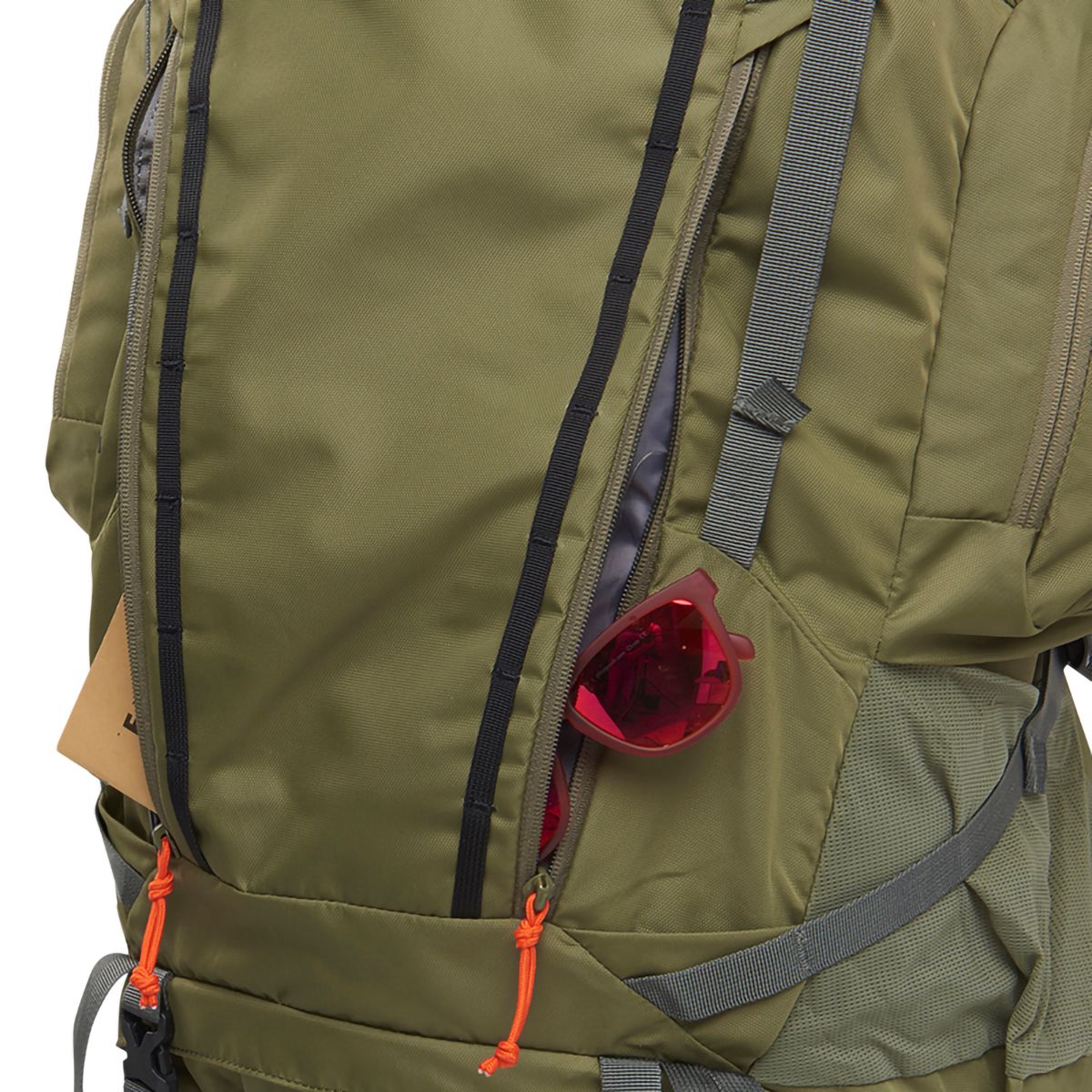 Kelty Coyote 105L Backpack - Hike & Camp