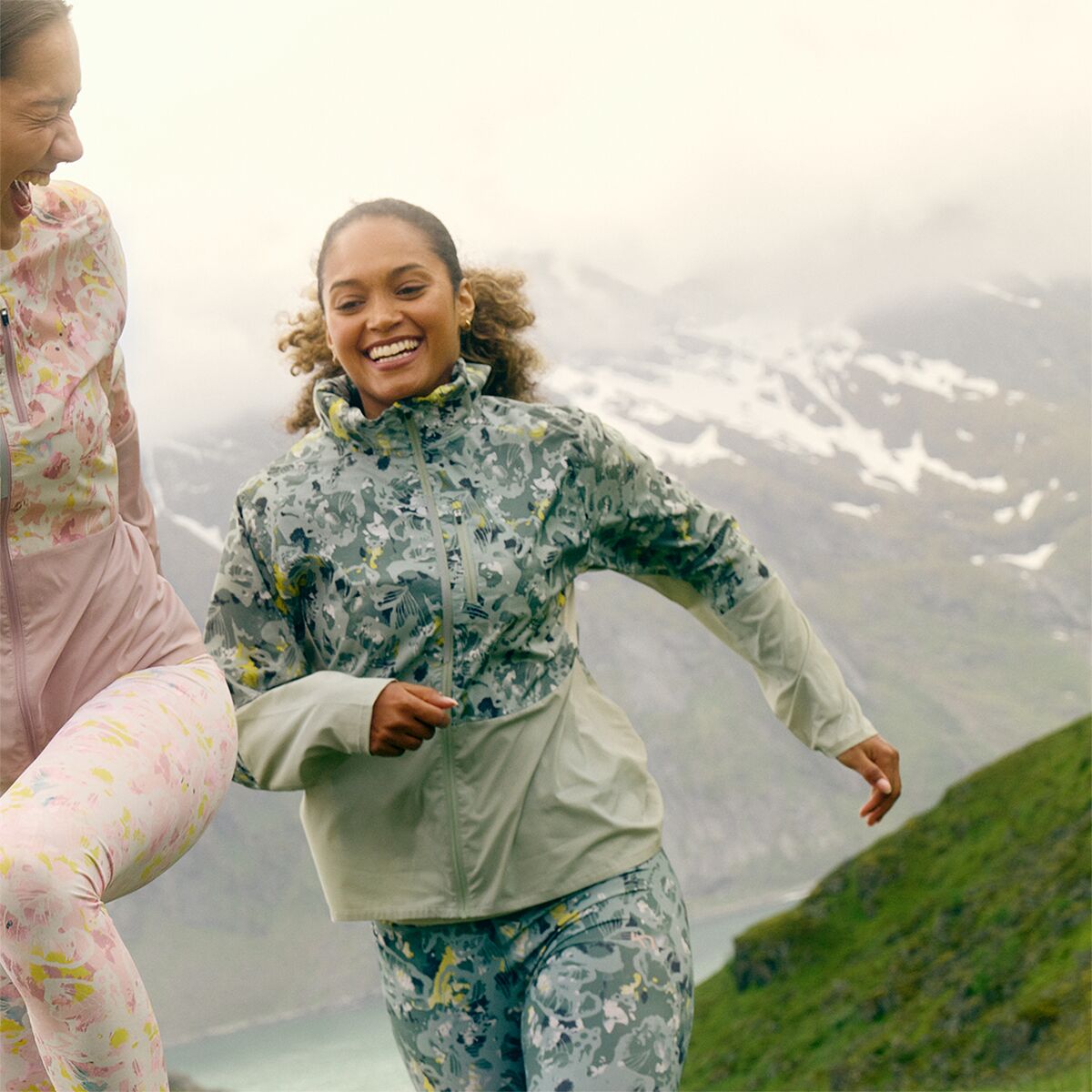 Kari Traa Vilde Running Jacket - Women's - Clothing