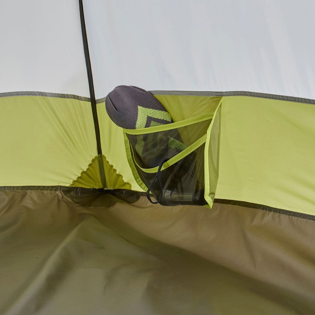 Marmot Limestone Tent: 8-Person 3-Season - Hike & Camp