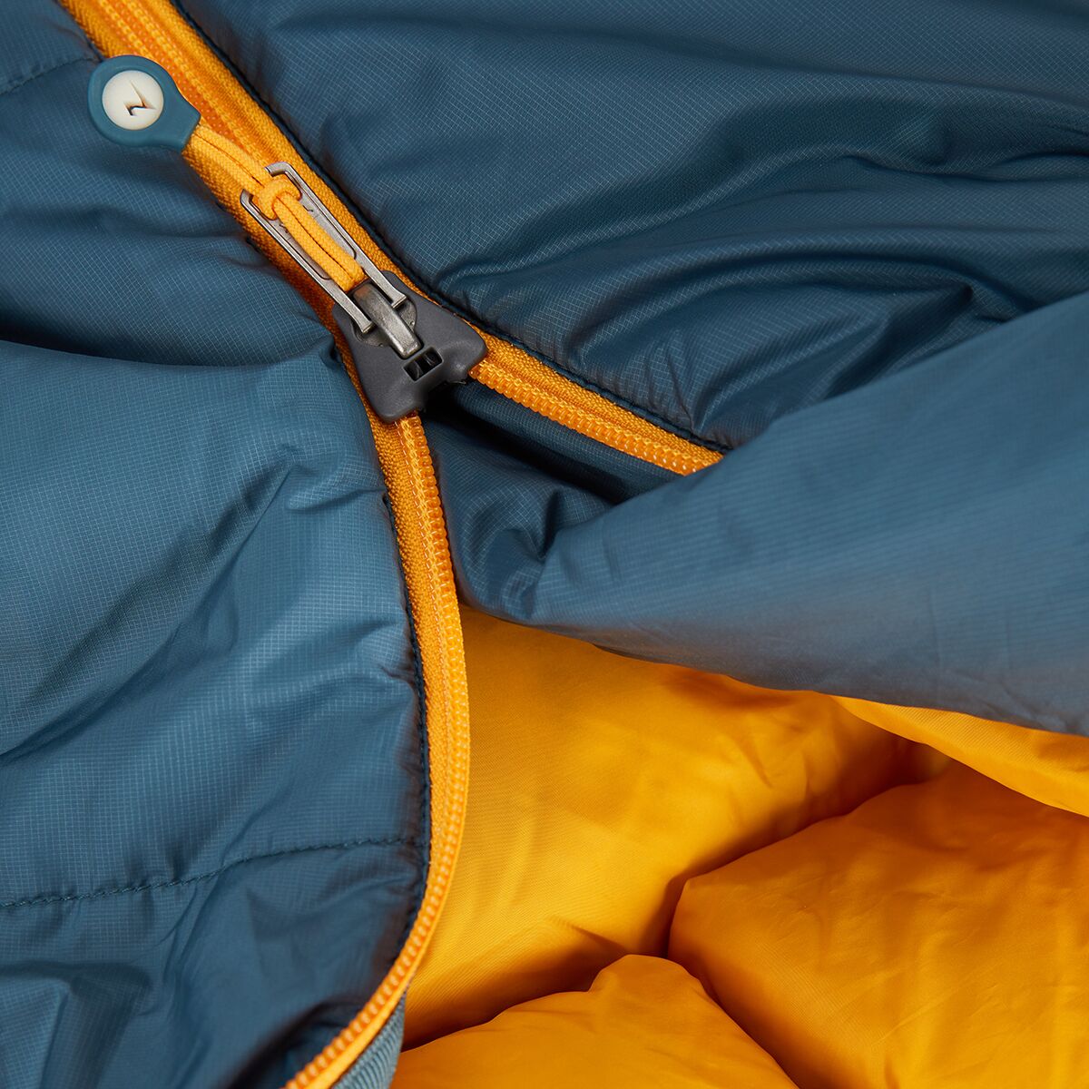 Marmot Warmcube Gallatin Sleeping Bag: 20F Down - Hike & Camp