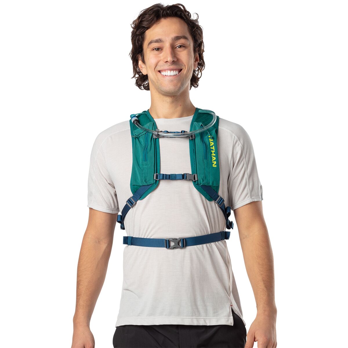 Nathan Crossover 10L Pack - Hike & Camp