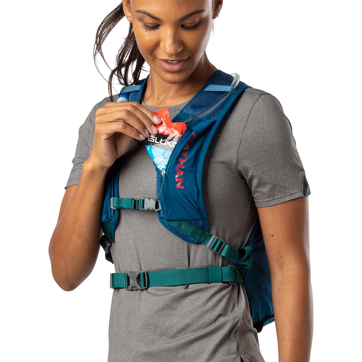 Nathan Crossover 15L Pack - Hike & Camp