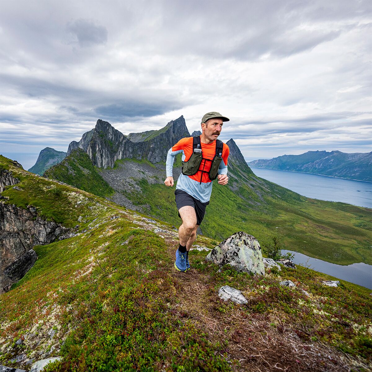 Norrona Senja Econyl70 7L Vest Pack - Accessories