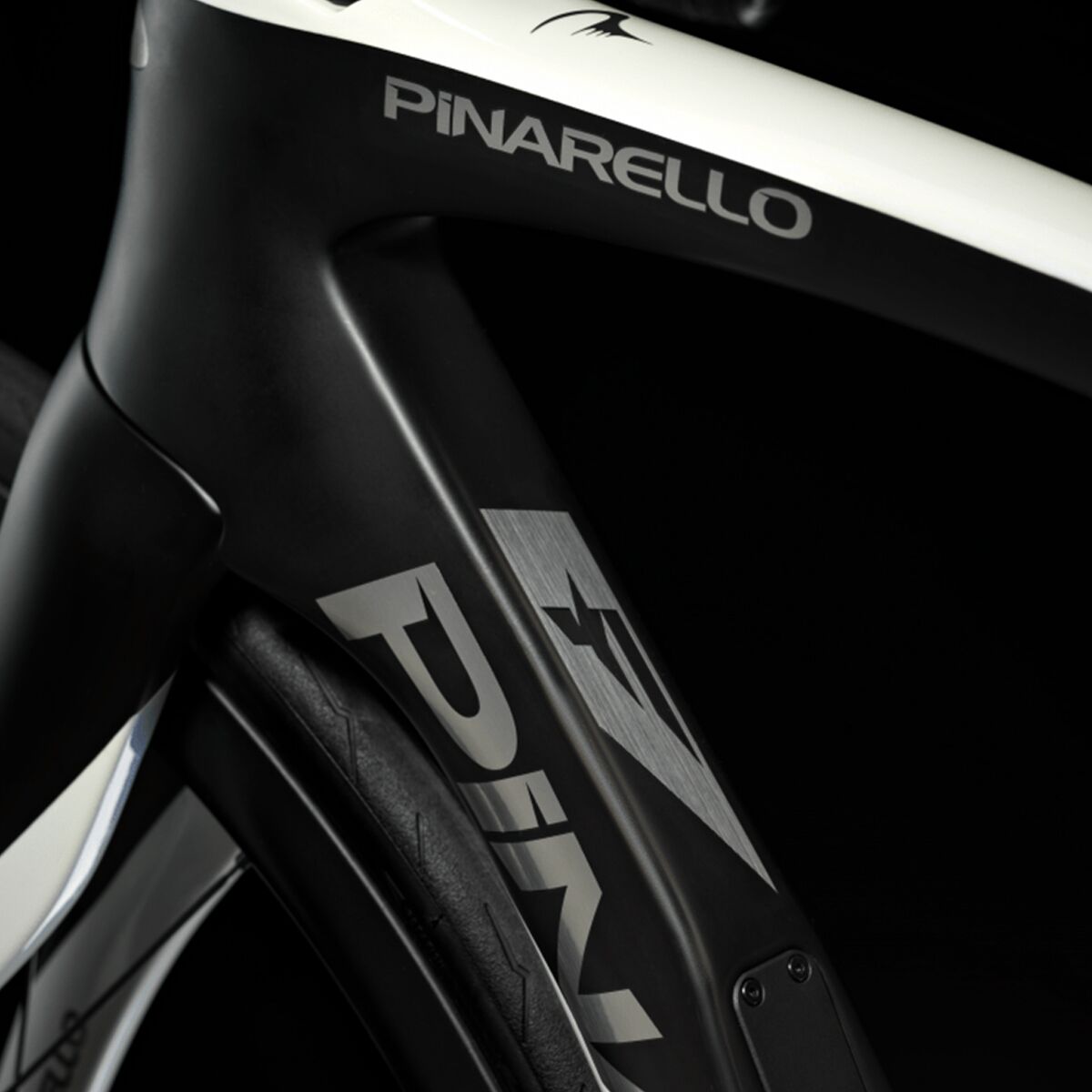 Pinarello F9 Dura-Ace Di2 Carbon Wheel Road Bike - Bike