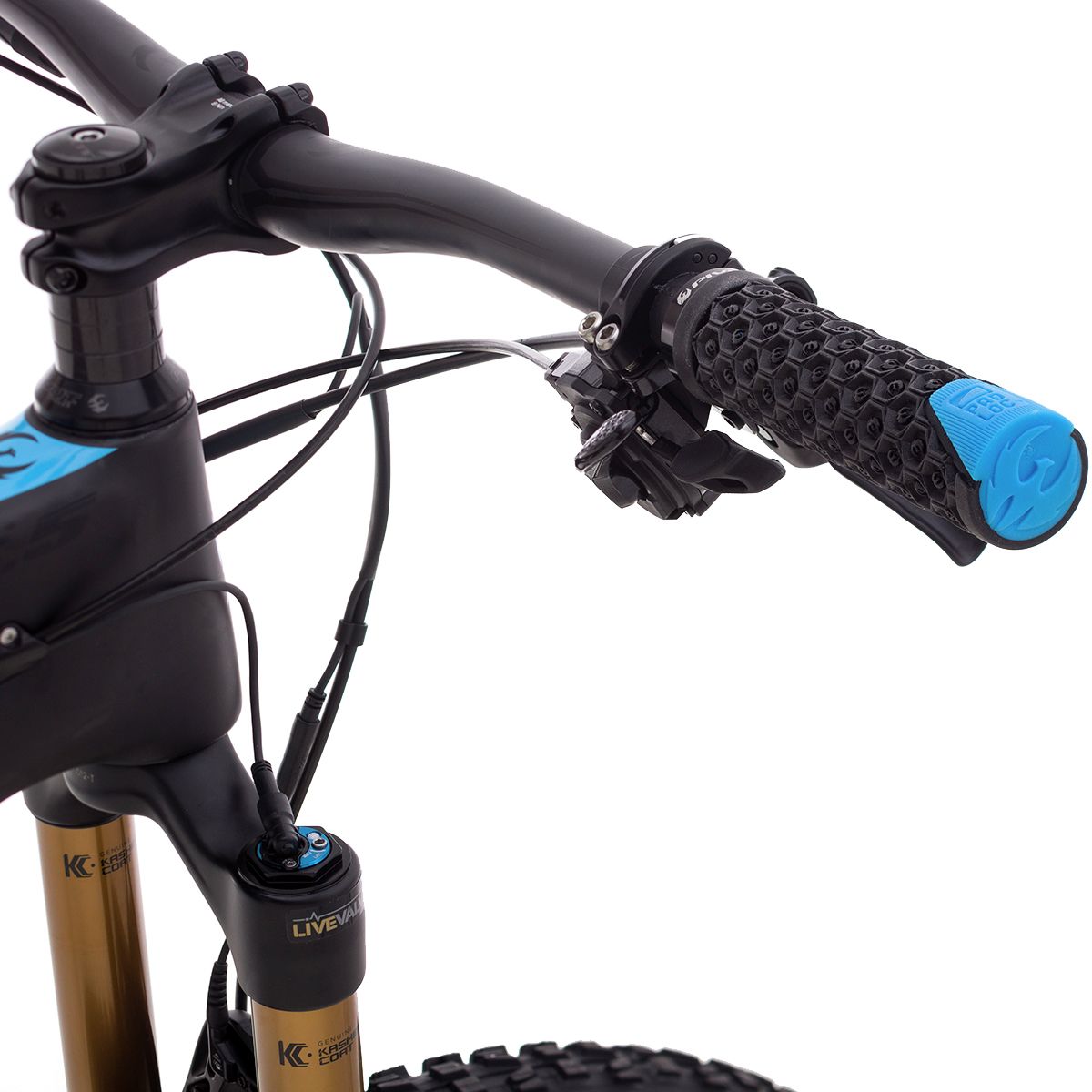 Pivot Mach 5.5 Carbon Pro XTR Live Valve Reynolds Mountain Bike - Bike