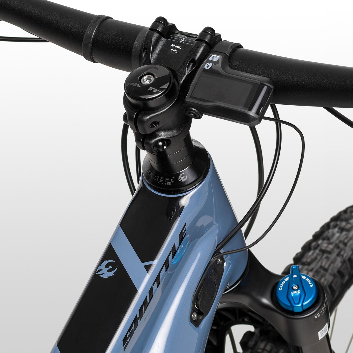 Pivot Shuttle AM Ride SLX/XT E-Bike - Bike