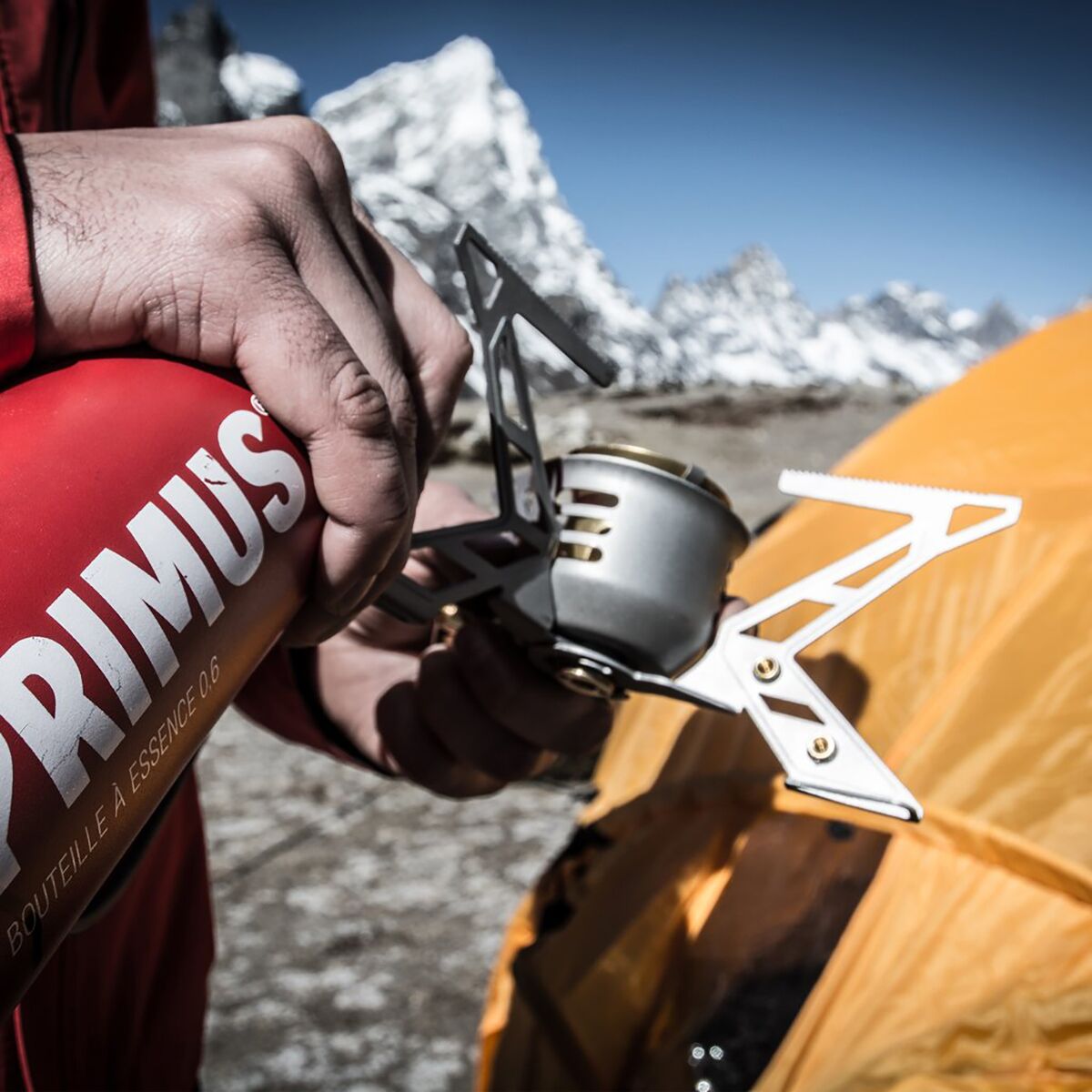 Primus OmniFuel Stove + ErgoPump & Fuel Bottle - Hike & Camp