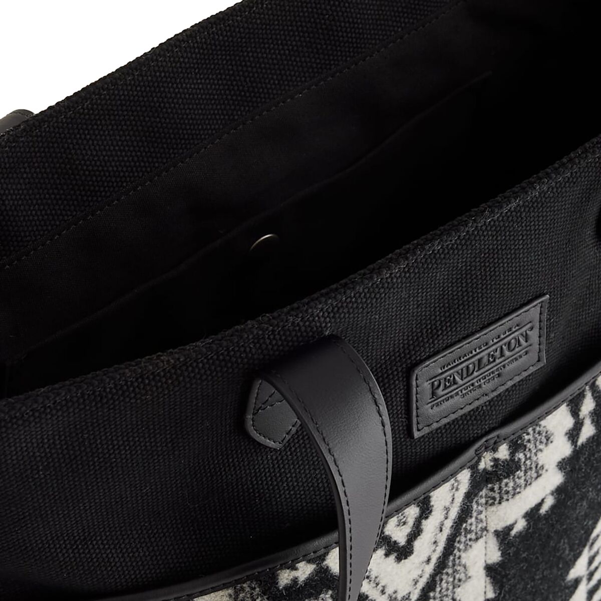 Pendleton Market Tote - Accessories