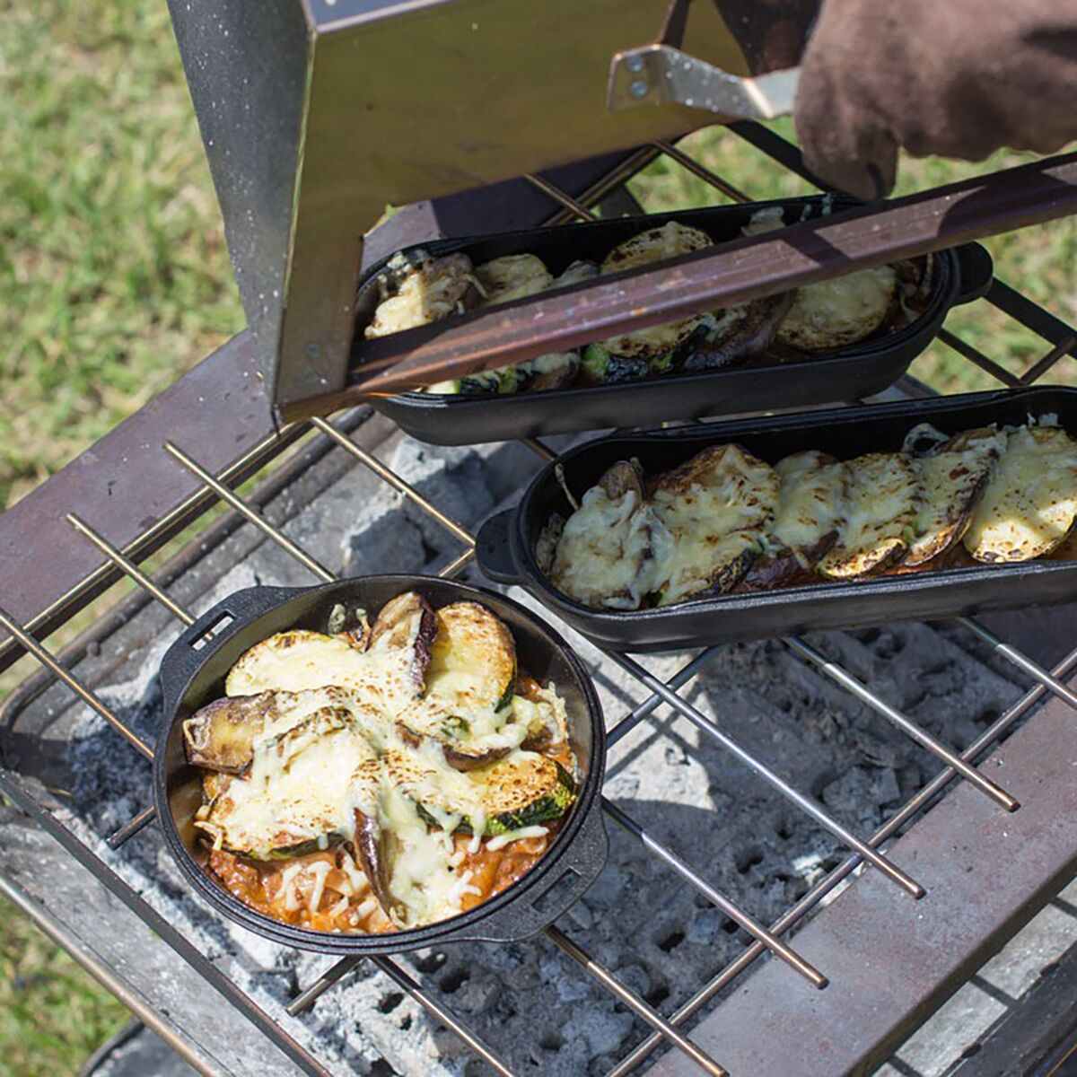 Snow Peak Field Oven - Hike & Camp