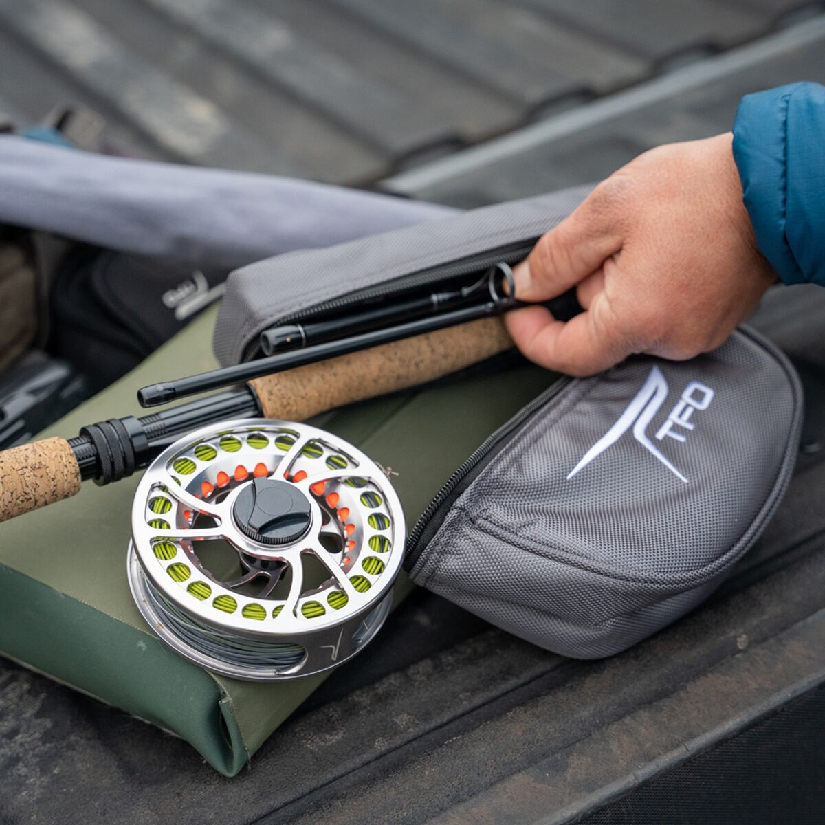 TFO Rod and Reel Carrier - Fishing