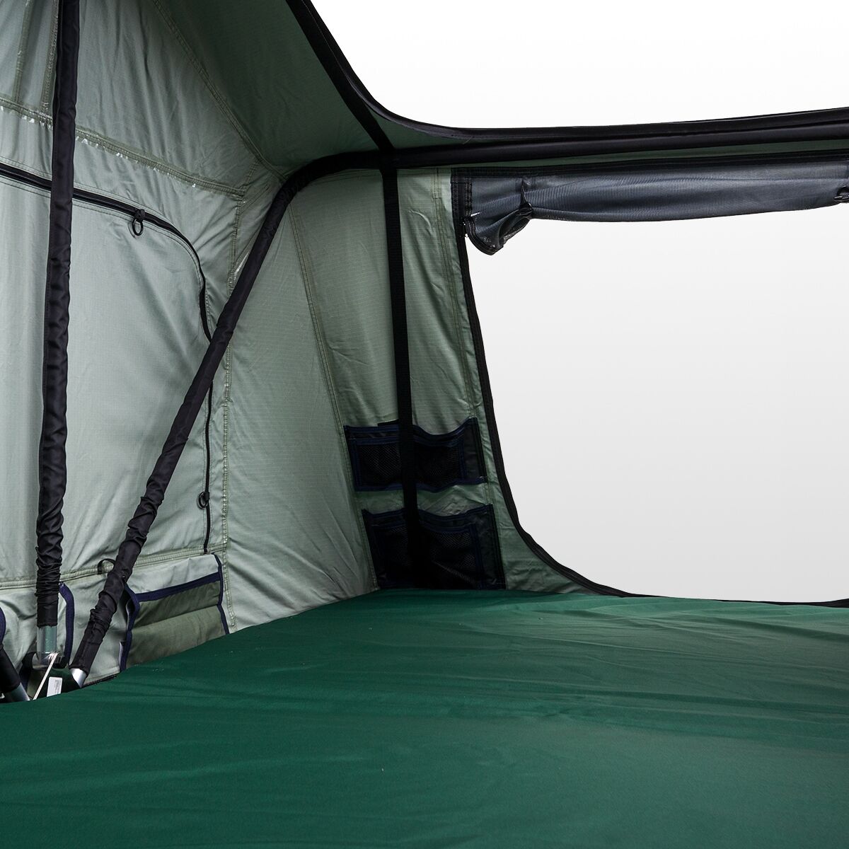 Thule x Tepui Ruggedized Kukenam 3 - Hike & Camp