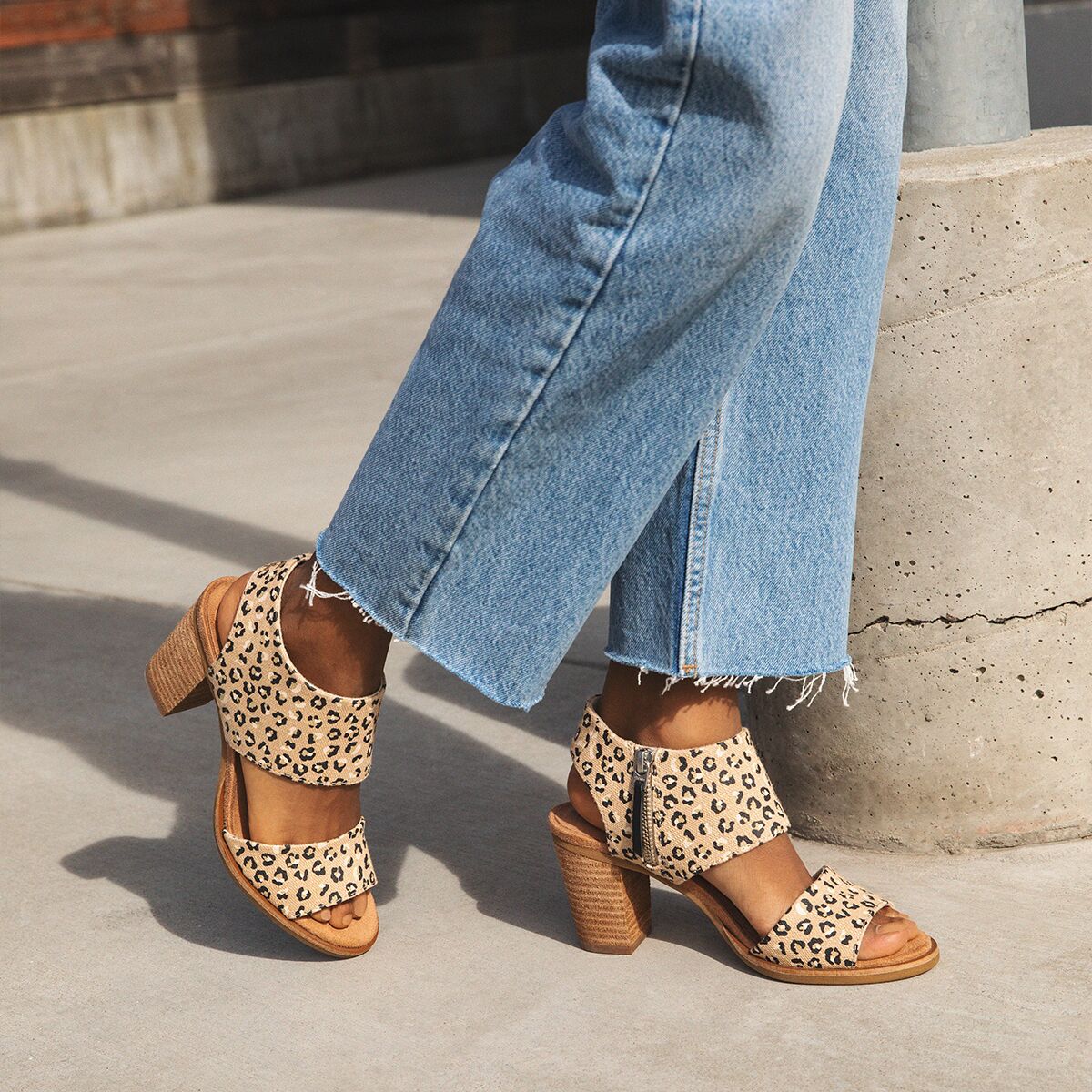 Toms Majorca Cutout Sandal - Women's - Footwear