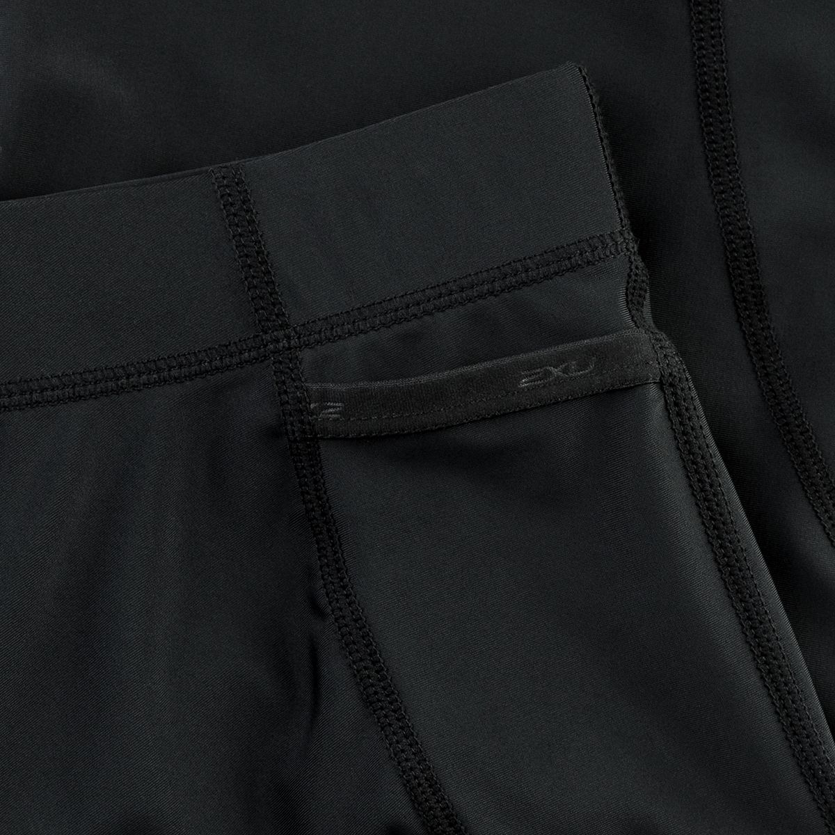 2XU Active 8in Tri Short - Men's - Bike