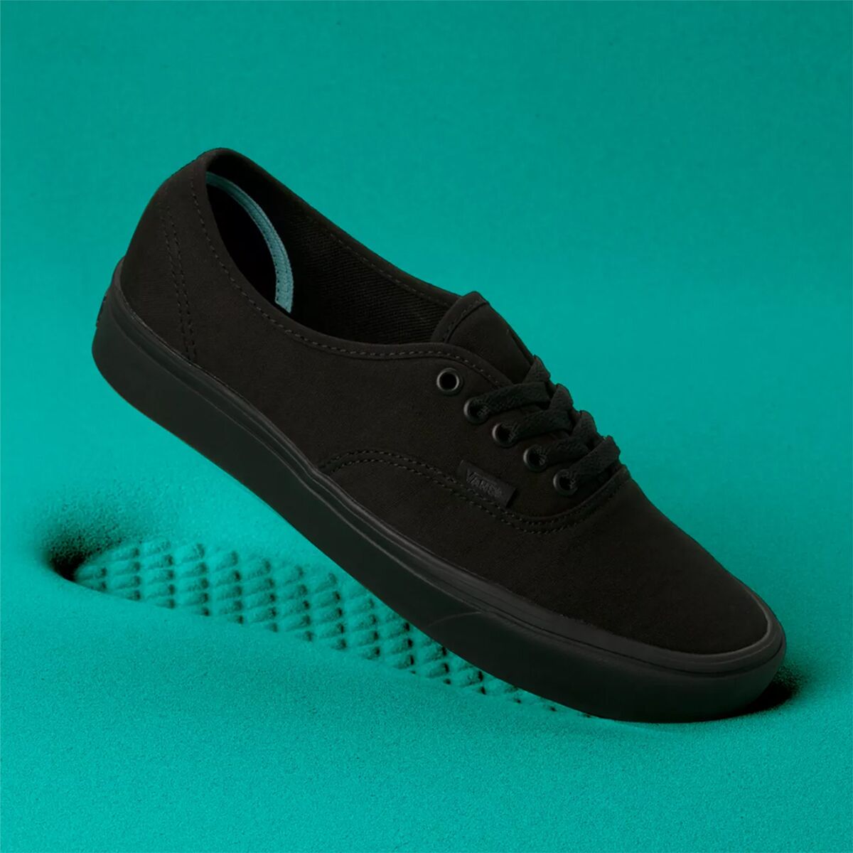 Vans ComfyCush Authentic Shoe - Footwear