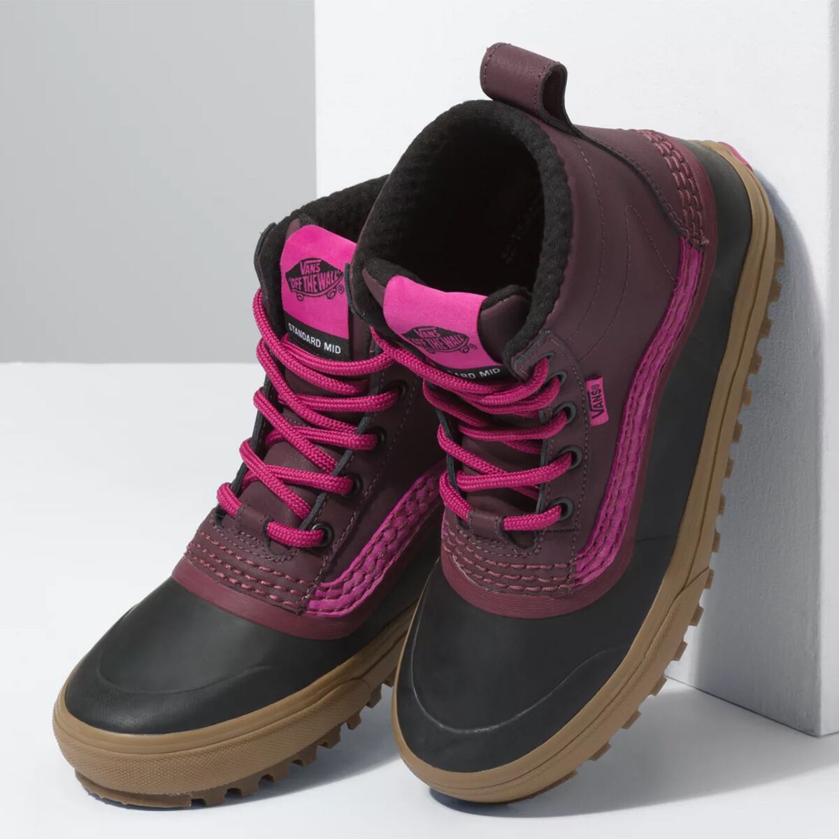 Vans Standard Mid MTE Winter Boot - Women's - Footwear