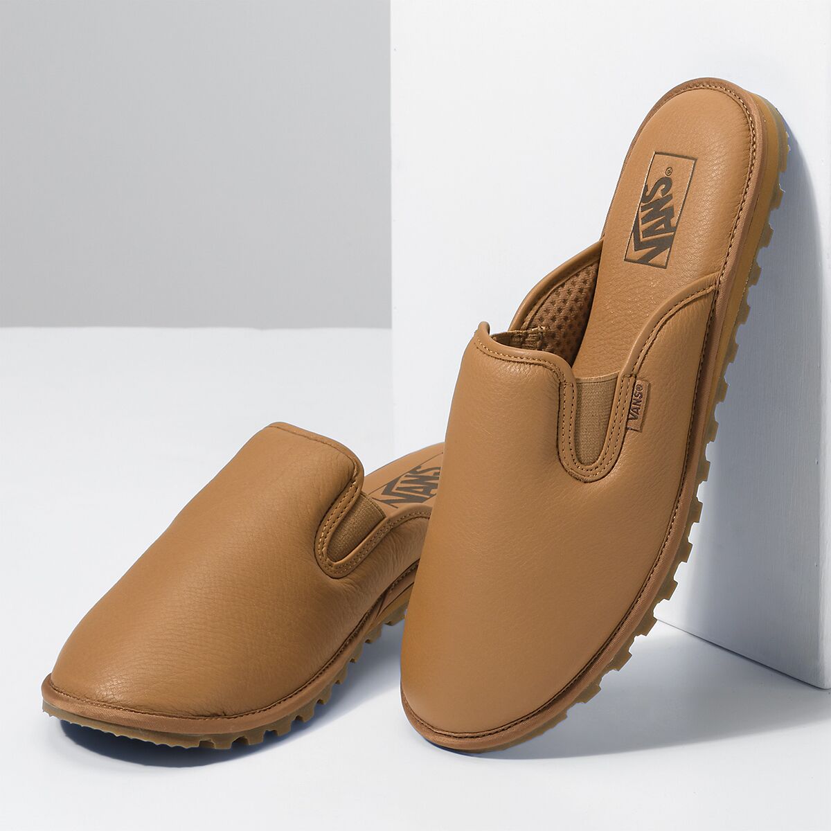 Vans Mountain Mule Vansguard Baldface Edition Slipper - Footwear