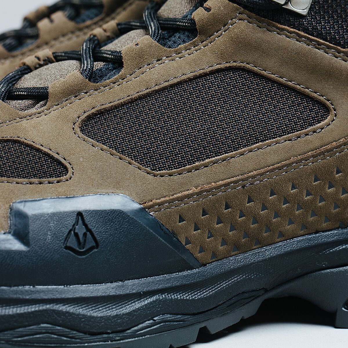 Vasque Breeze WT GTX Hiking Boot - Men's - Footwear