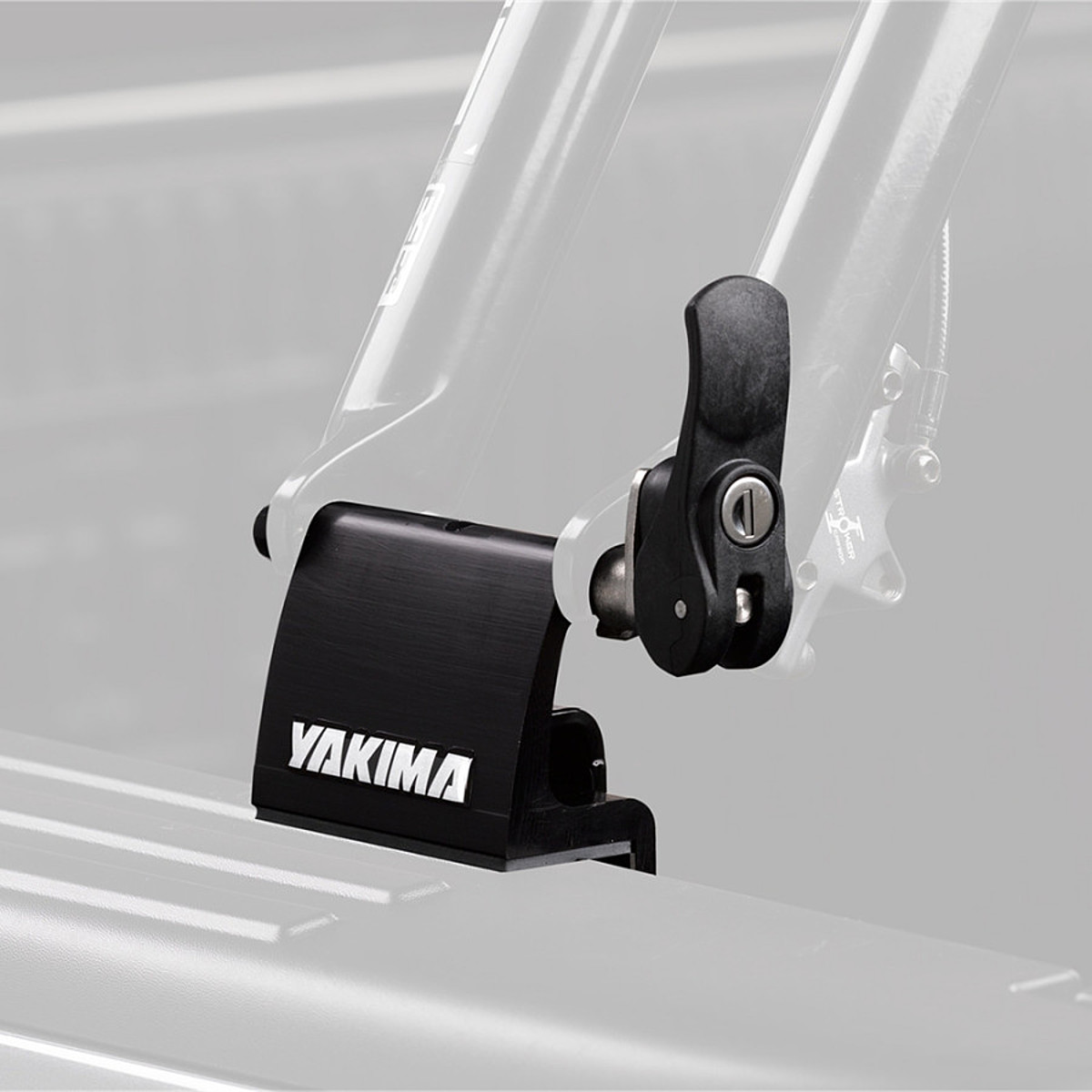 Yakima BedHead Truck Rack Locking - Bike