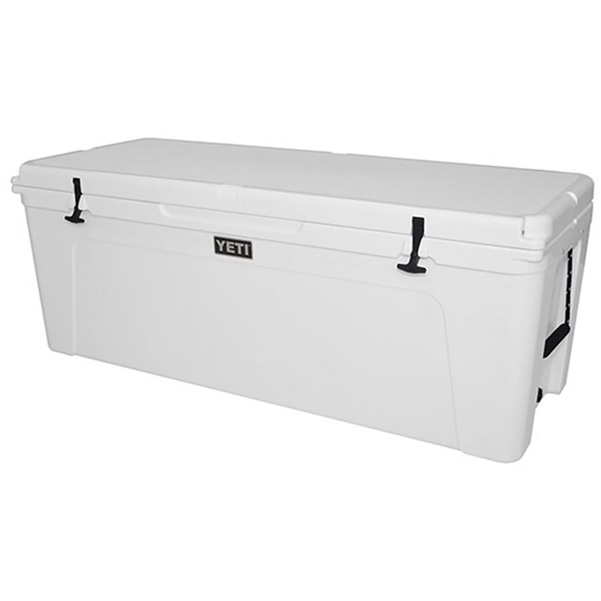 YETI Tundra 250 Cooler - Hike & Camp