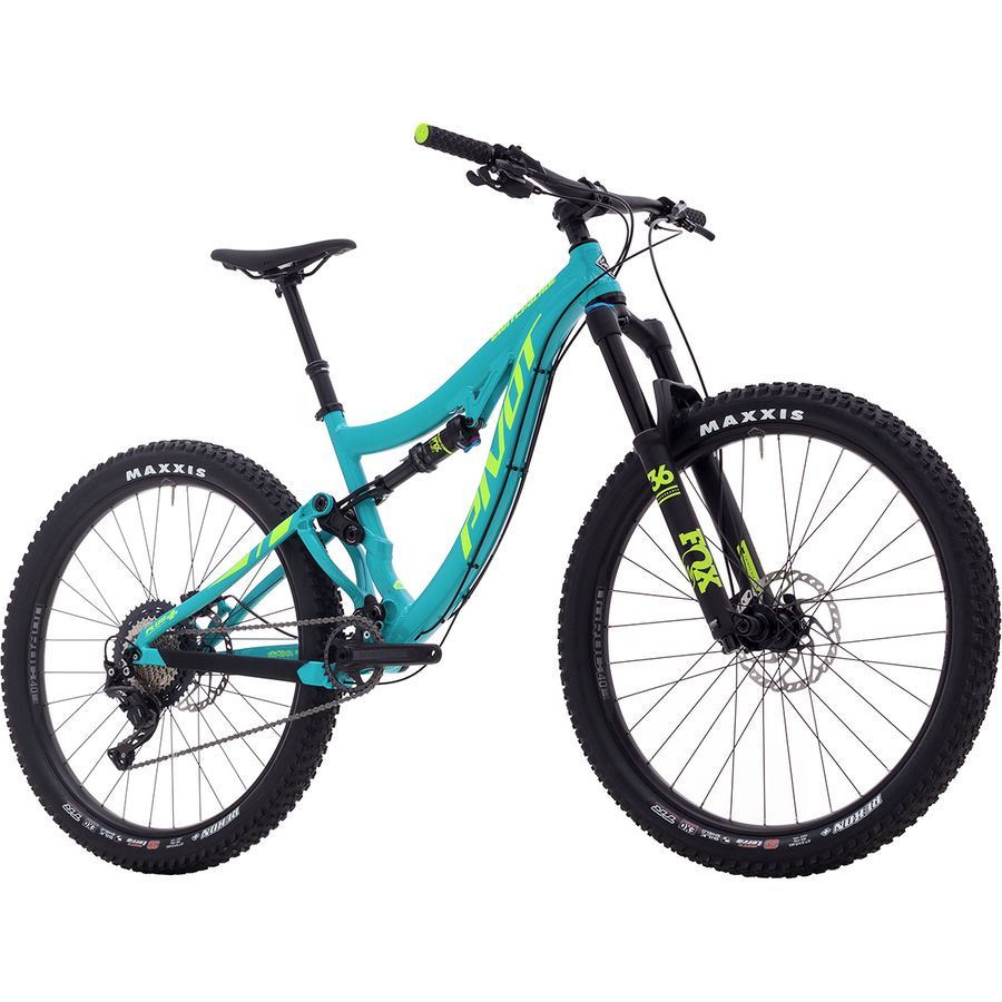 Pivot Switchblade 27.5+ Race XT Mountain Bike | Backcountry.com