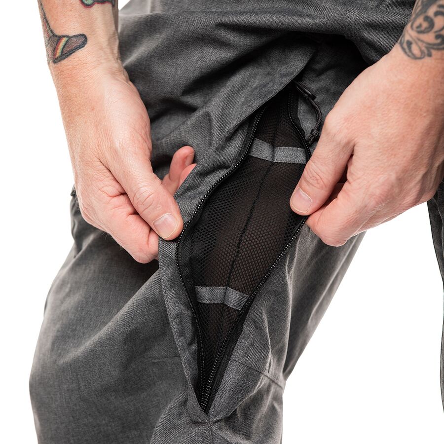 686 Infinity Insulated Cargo Pant - Men's | Backcountry.com