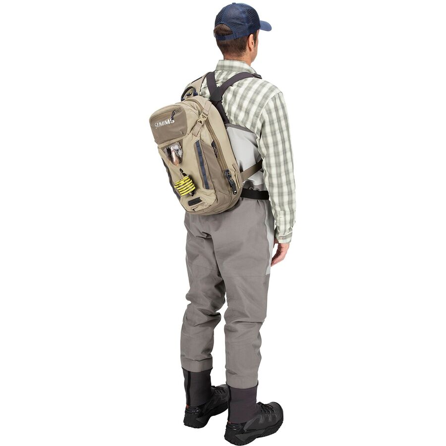 Simms Freestone Ambidextrous 18L Sling Pack | Backcountry.com