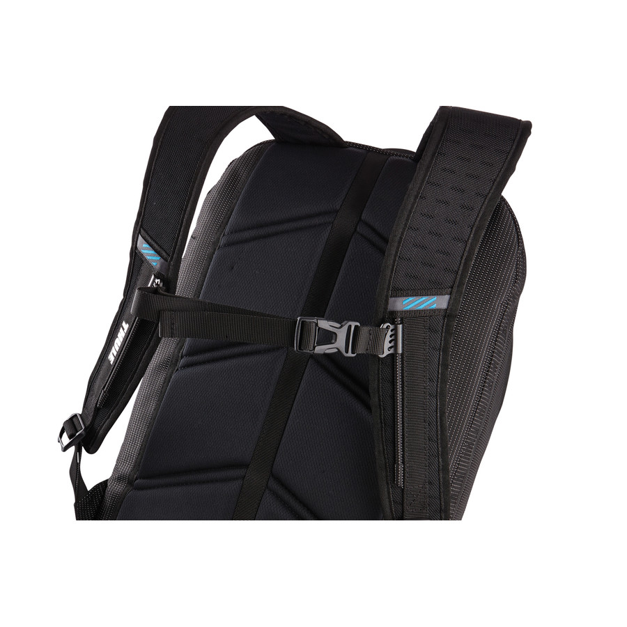 Thule Crossover 32L Backpack | Backcountry.com