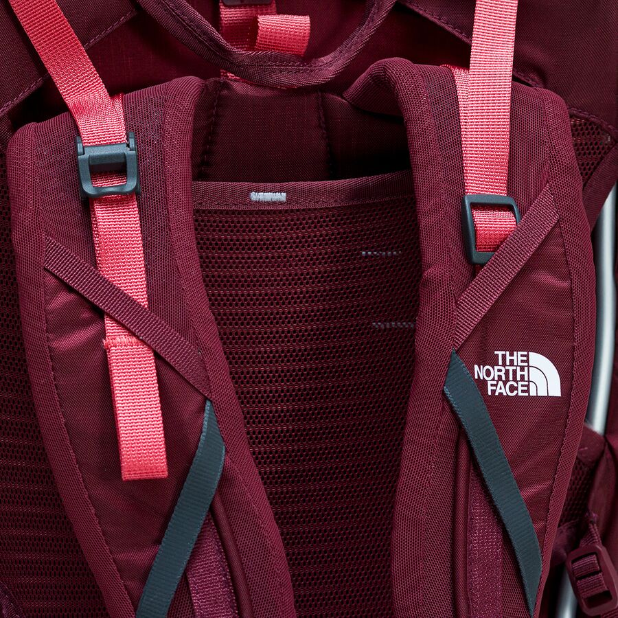 The North Face Hydra 26L Backpack - Women's | Backcountry.com