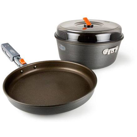 GSI Outdoors Pinnacle 2L Pot and Frypan - Hike & Camp