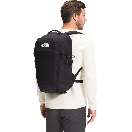 The North Face Recon 30L Backpack - Accessories