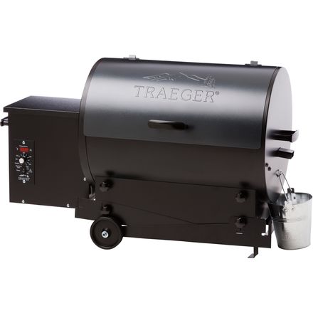 Traeger Tailgater 20 Grill - Hike & Camp