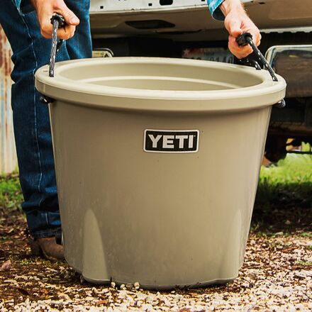 YETI Tank 45 Bucket - Hike & Camp